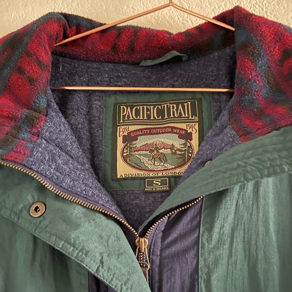 Pacific Trail | Jackets & Coats | Vintage Pacific Trail Winter Coat ...